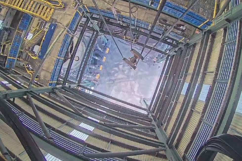 REES | Enhance Safety with Overhead Crane Cameras